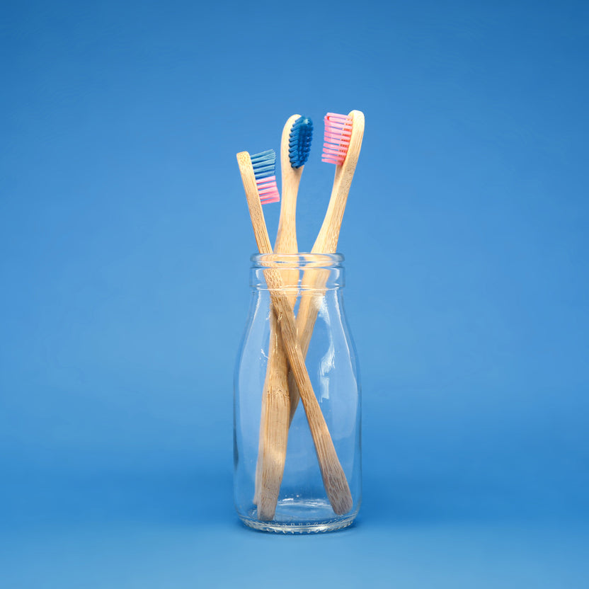Toothcrush. Eco friendly and Convenient Bamboo Toothbrushes